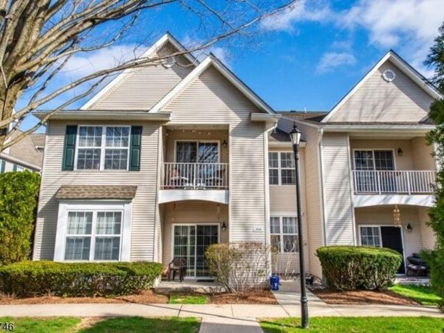 Cambridge Dr, Butler, Condo For Sale