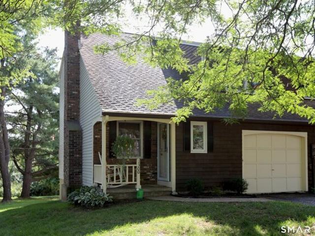 Cambridge Dr, Windsor, Home For Sale