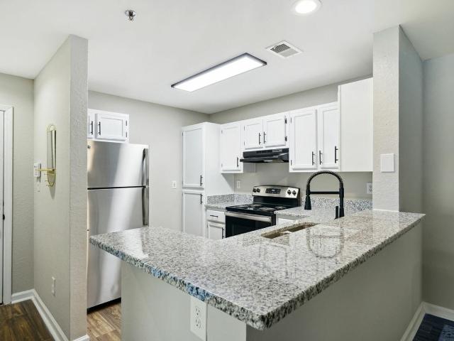 Cambridge Faire 2 Bedroom Apartment for Rent at 900 Meadow Glen Pkwy, Fairburn, GA 30213