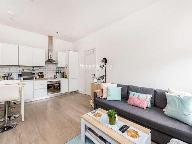 Cambridge House, Mayes Road, Wood Green, N22