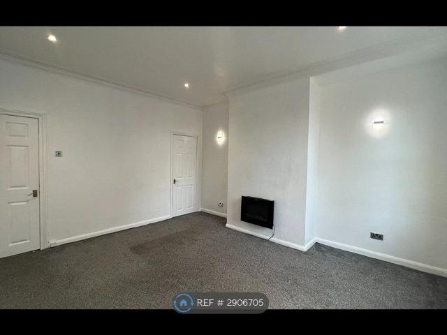 Cambridge St, Wakefield WF2, 2 bed terraced house to rent, £1,000 pcm | PrimeLocation