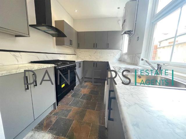 Cambridge Street, Leicester LE3 4 bed terraced house to rent £1,473 pcm £340 pw