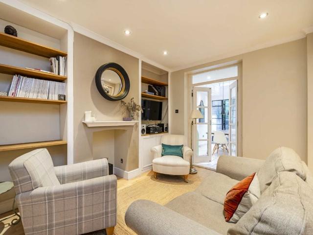Cambridge Street, Pimlico