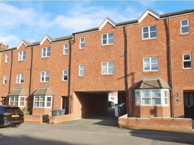 Cambridge Street, Rugby CV21, 2 bed property to rent, £925 pcm | PrimeLocation