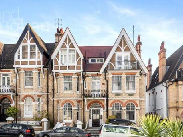 Cambridge Road, Hove, 2 Bedroom Flat