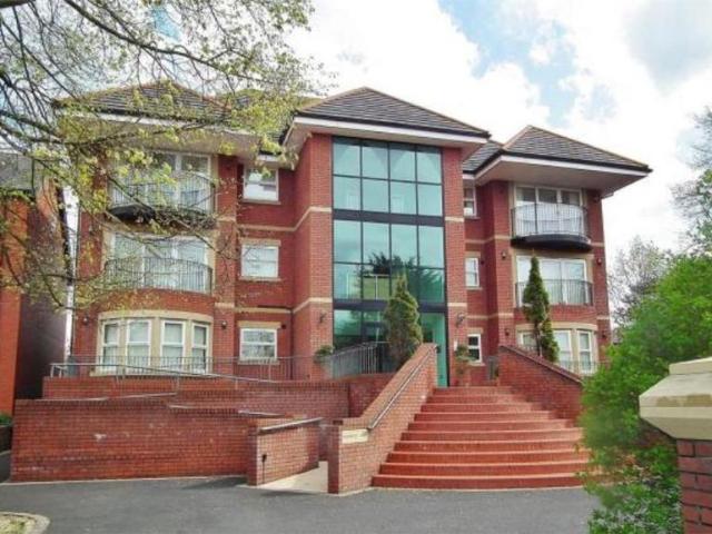 Cambridge Road, Southport PR9 3 bed apartment to rent £34,667 pcm £8,000 pw
