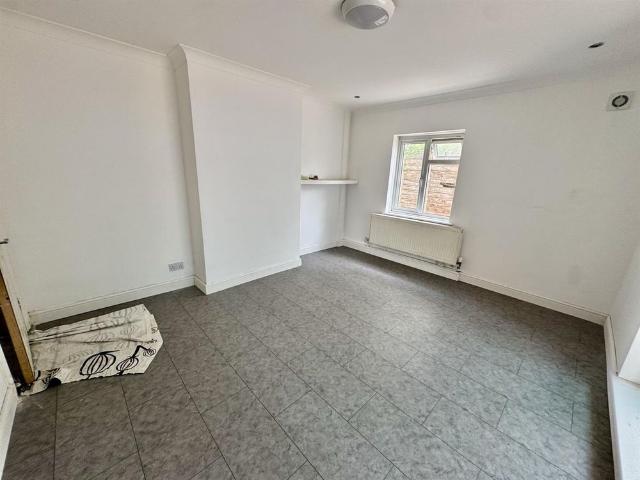 Camden Gardens, Thornton Heath
