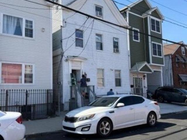 Camden St, Newark, Home For Sale