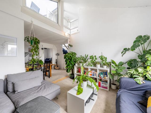 Camden Park Road, Camden NW1, 2 bed flat to rent, £2,725 pcm | PrimeLocation