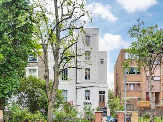 Camden Road, Islington, 3 Bedroom Flat