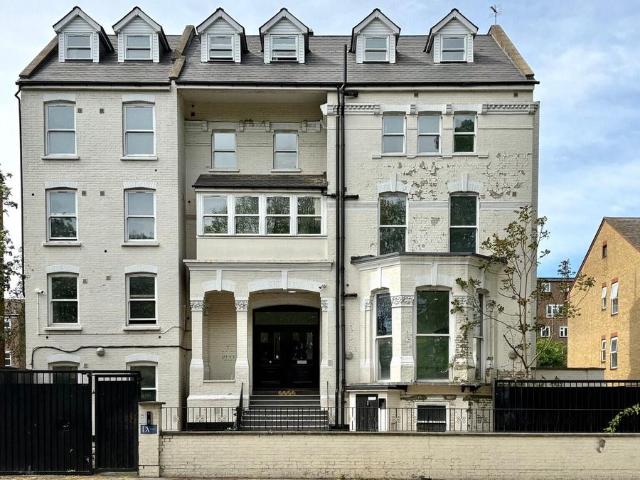 Camden Road, London N7, Studio to rent, £1,250 pcm | PrimeLocation