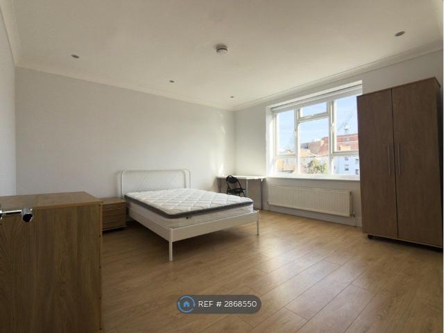 Camden Road, London NW1, 1 bed flat to rent, £2,200 pcm | PrimeLocation