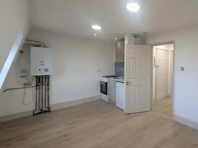 Camden Road Station, Camden Road, London, NW1 9EU, United Kingdom | 1 bed apartment for rent #124545735 | Rentberry