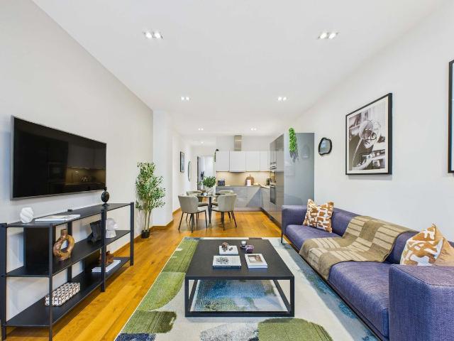 Camden Town NW1, 1 bed flat to rent, £7,285 pcm | PrimeLocation