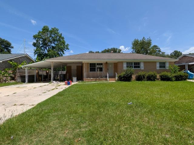 Camelot Dr