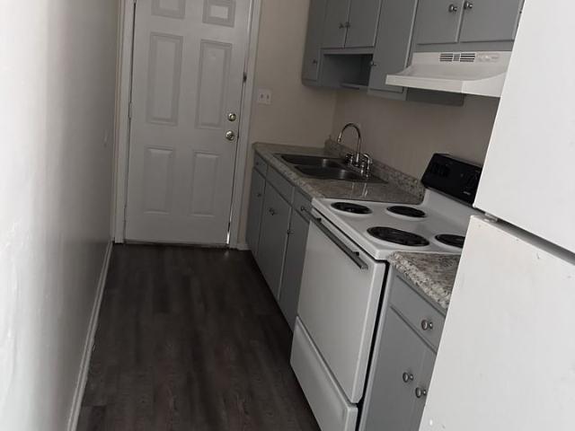 Camelia Cottages 1 Bedroom Apartment for Rent at 4203 Herme Pl, Valdosta, GA 31605