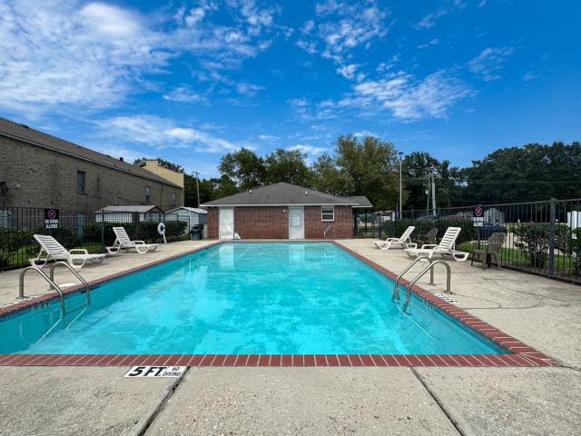 Camellia Trace Apartments 2 Bedroom Apartment for Rent at 5350 Groom Rd, Baker, LA 70714
