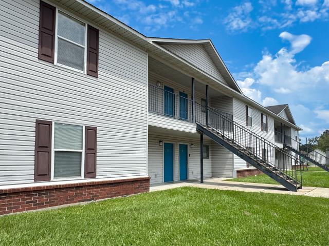 Camellia Trace Apartments 4 Bedroom Apartment for Rent at 5350 Groom Rd, Baker, LA 70714