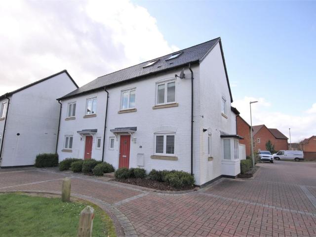 Camellia Way, Whiteley PO15, 3 bed semi detached house to rent, £1,550 pcm | PrimeLocation
