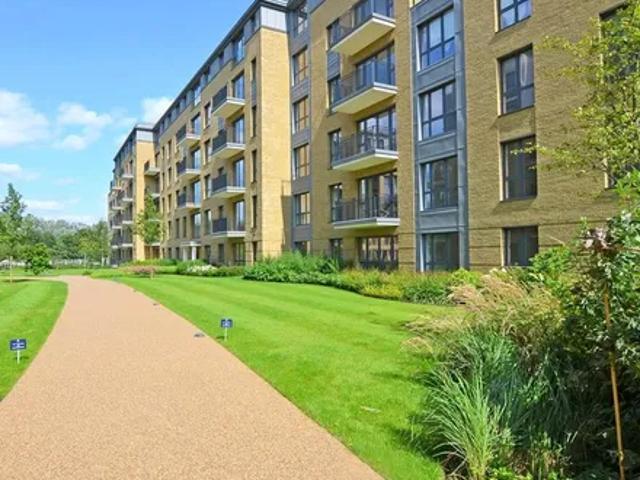 Camera House, Broom Road, London, TW11 9FH, United Kingdom | 3 bed apartment for rent #166028200 | Rentberry