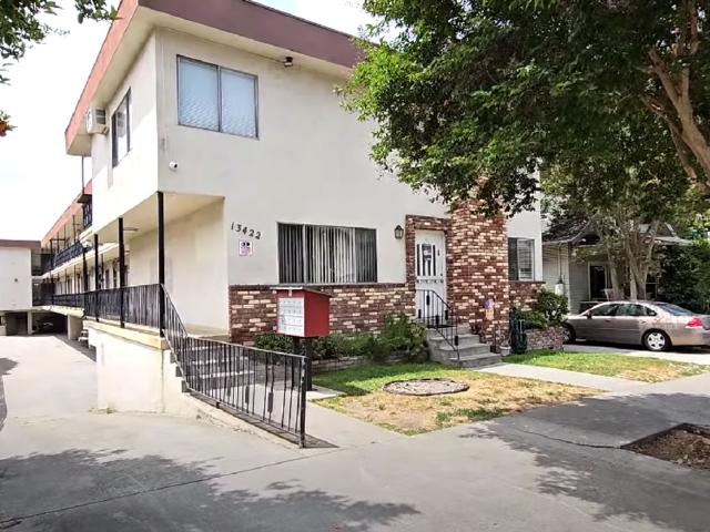 Camilla Flats 1 Bedroom Apartment for Rent at 13422 Camilla St, Whittier, CA 90601