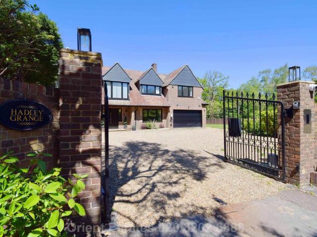 Camlet Way, Barnet 5 bed detached house to rent £10,000 pcm £2,308 pw