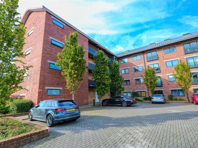 Camlough Walk, Markham Quay S41, 3 bed flat to rent, £895 pcm | PrimeLocation