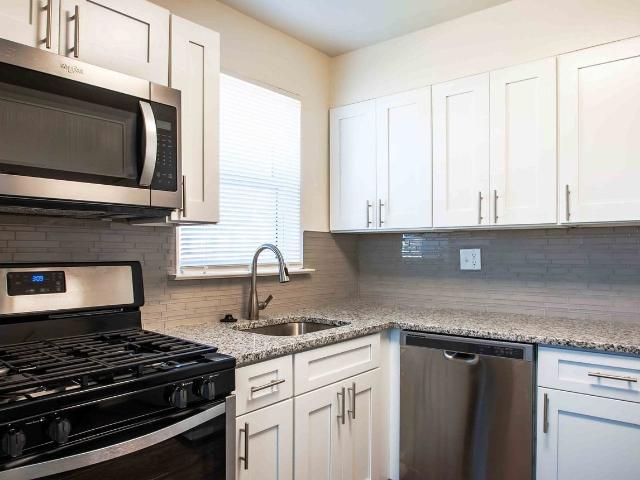Camp Hill Plaza Apartment Homes 2 Bedroom Apartment for Rent at 121 November Dr, Camp Hill, PA 17011