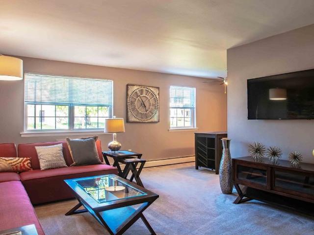 Camp Hill Plaza Apartment Homes 3 Bedroom Apartment for Rent at 121 November Dr, Camp Hill, PA 17011