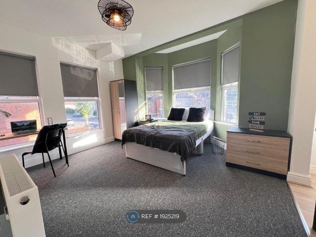 Camp Hill Road, Nuneaton CV10, Room to rent, £615 pcm | PrimeLocation