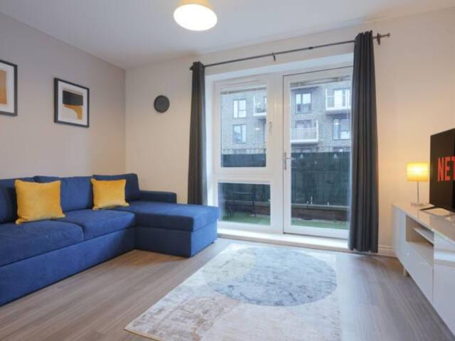 Campbell Park Civil Parish MK9, 1 bed flat to rent, £2,880 pcm | PrimeLocation