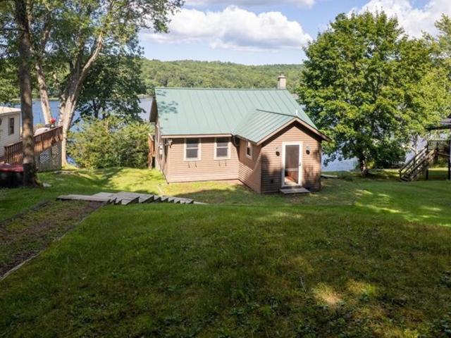 Campbell Rd, Castleton, Home For Sale