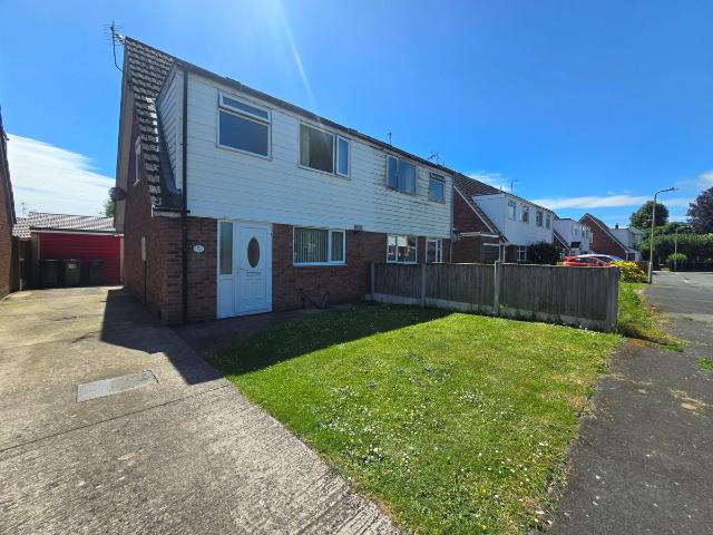 Campbell Road, Market Drayton, Shropshire TF9, 3 bed semi detached house to rent, £950 pcm | PrimeLocation