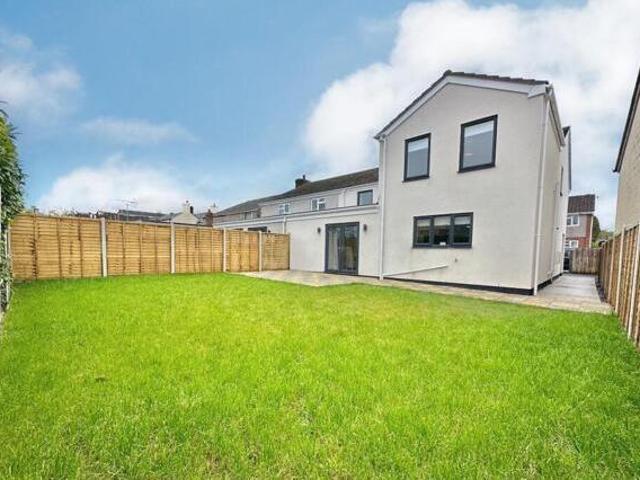 Campbell Road, Broadwell, 4 Bedroom Semi detached