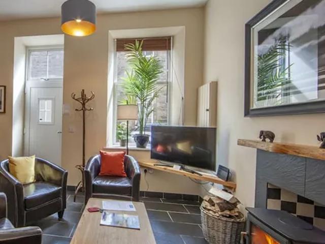 Campbeltown Road | Studio house for rent #95793561 | Rentberry