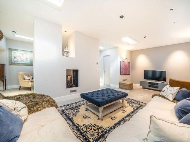 Campden Hill Square, W8, London