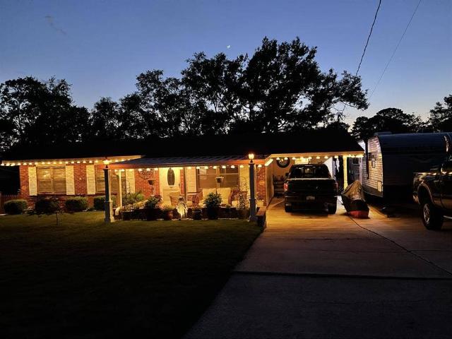 Camper/house room rental