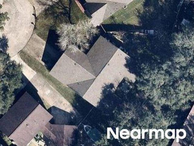 Camphorwood Dr