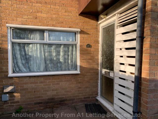 Campion Close, Chelylesmore, Coventry CV3, 3 bed terraced house to rent, £1,300 pcm | PrimeLocation