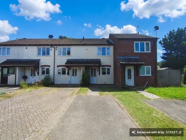 Campion Close, Thornbury BS35, 2 bed terraced house to rent, £1,125 pcm | PrimeLocation