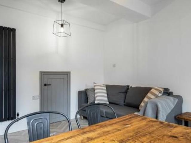 Campion Street Room 1, Derby, DE22