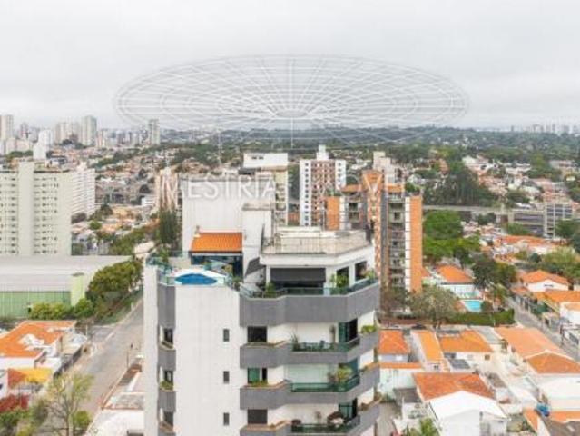 Campo Belo | Apto em andar alto | Belíssimo | Vista espetacular !