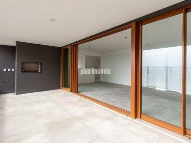 Campo Belo Brooklin Paulista Novo Três suítes 145m²