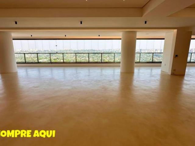 Campo Belo | Cobertura Duplex | 5 Suítes | Piscina | 7 Vagas | 840 metros
