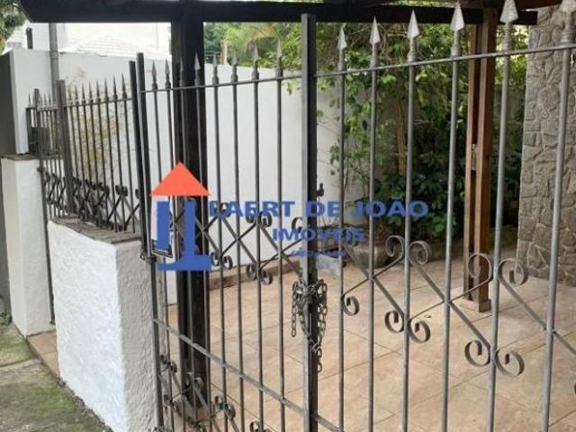 CAMPO BELO SOBRADO À VENDA COM 2 DORMITÓRIOS 2 VAGAS LATERAL