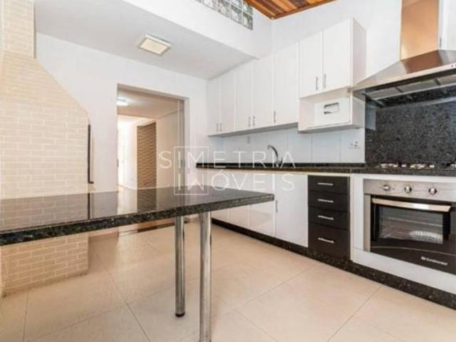 Campo Comprido Sobrado em condomínio com 180m², 4 dormitórios sendo 2 suites