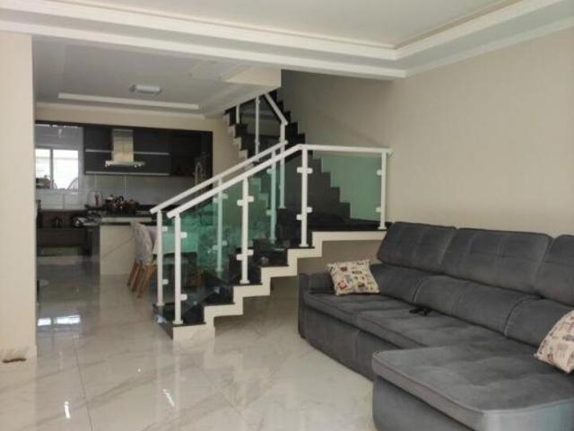 Campo Grande 3 Suítes, 4 Vagas, 148m² construção Semi Novo