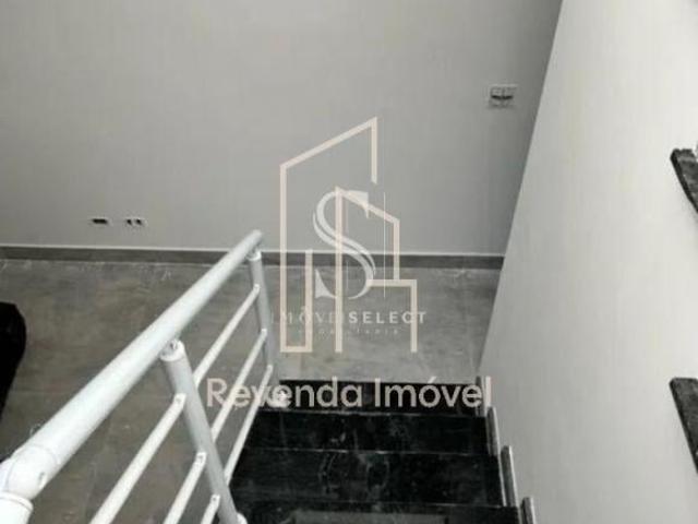 CAMPO GRANDE CASA ASSOBRADADA DE 141m² COM 3 QUARTOS, 1 SUITE E 2 VAGAS Á VENDA