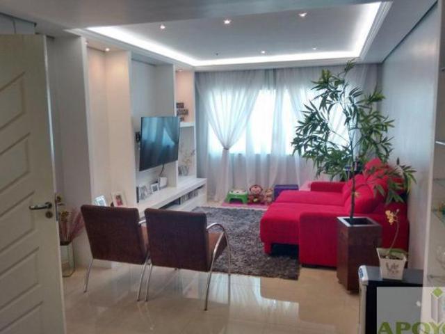 Campo Grande belíssimo sobrado ótimo local. aceita permuta apartamento menor valor