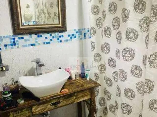 Campos do Jordão – Casa Charmosa em Terreno Amplo com Potencial para Renda